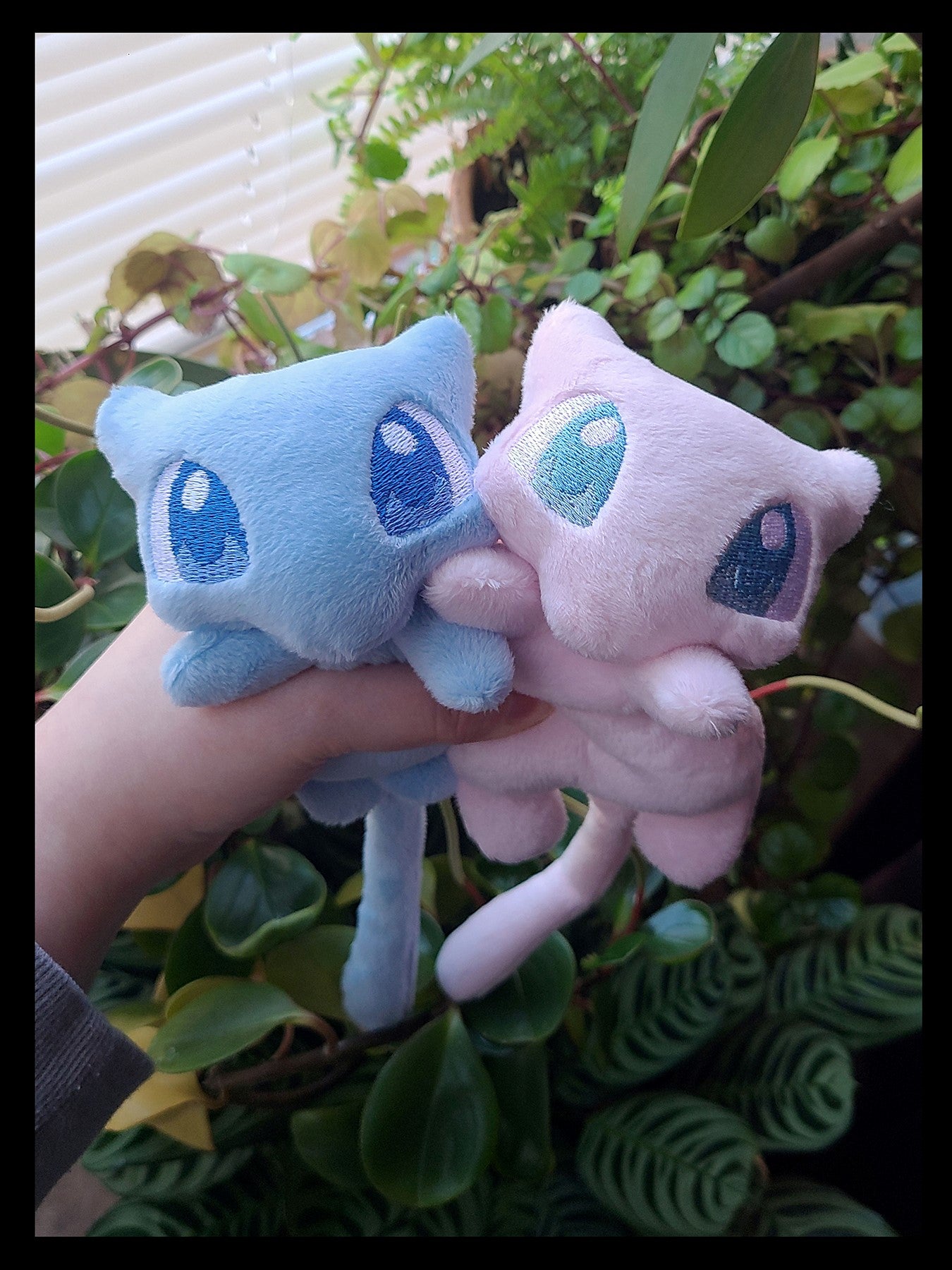 Psy Cat Plush – Studio Fluff